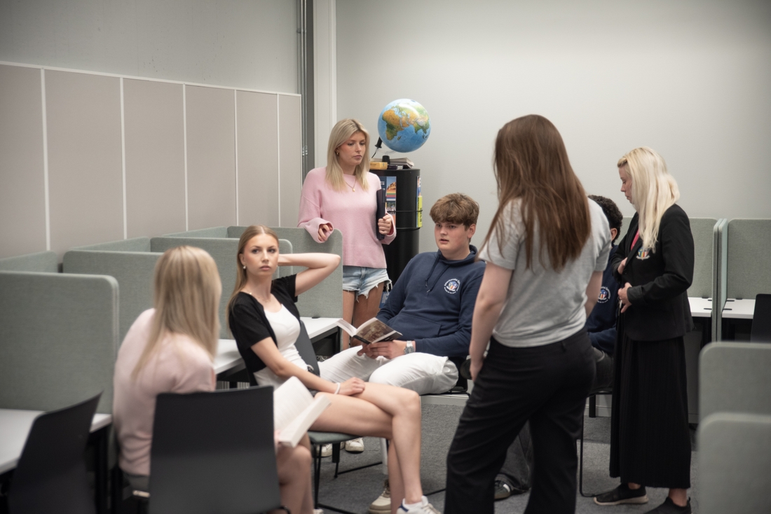 Amerikanska Frescati - Öppet hus & antagningspoäng