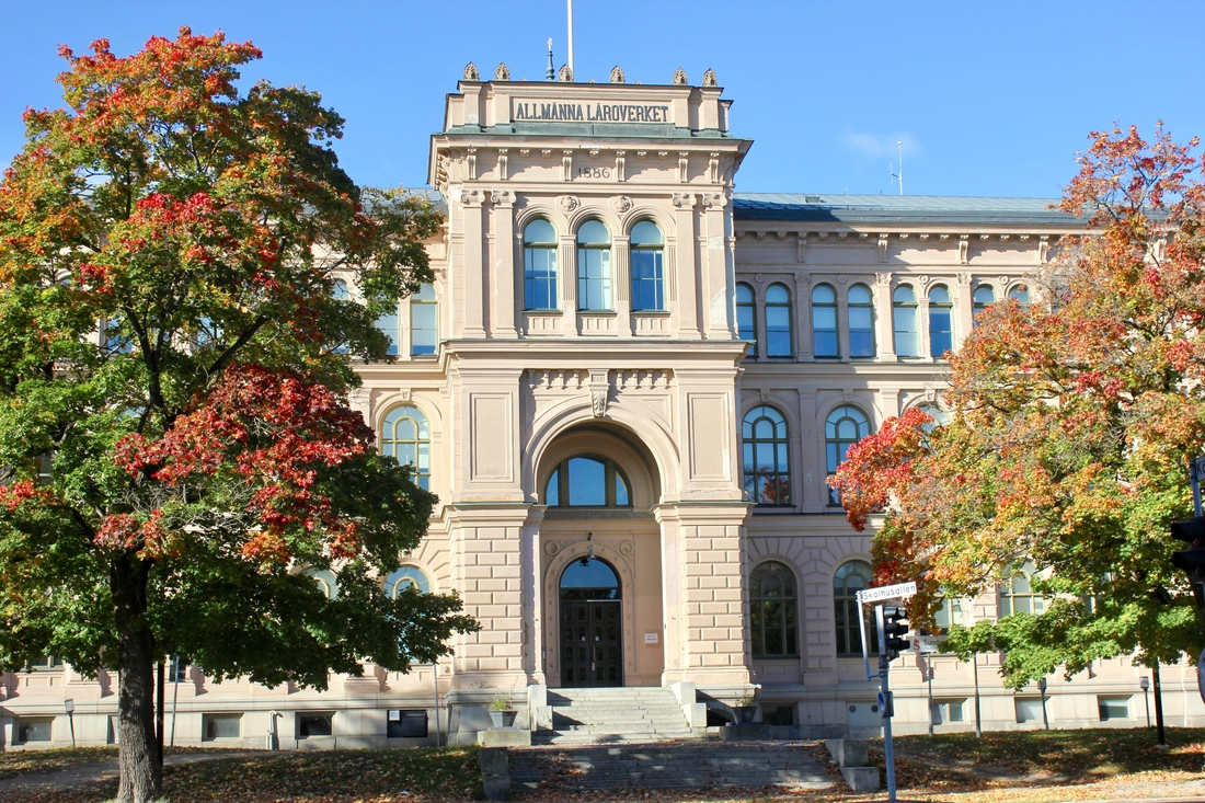Sundsvalls Gymnasium Hedbergska - Öppet hus, program & merit